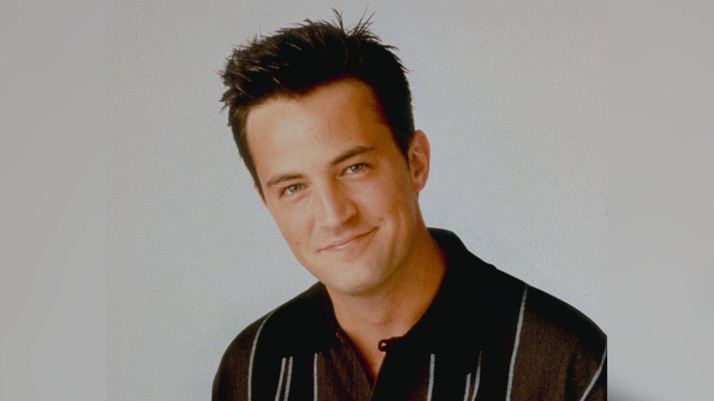 „Istenem, kérlek, segíts rajtam!” – így írt hitéről Matthew Perry, a ...